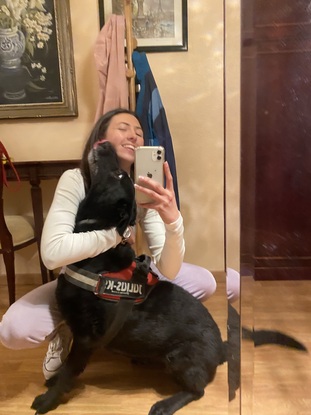 Chica de 22 años se ofrece para cudiar perros - Anna - Gudog